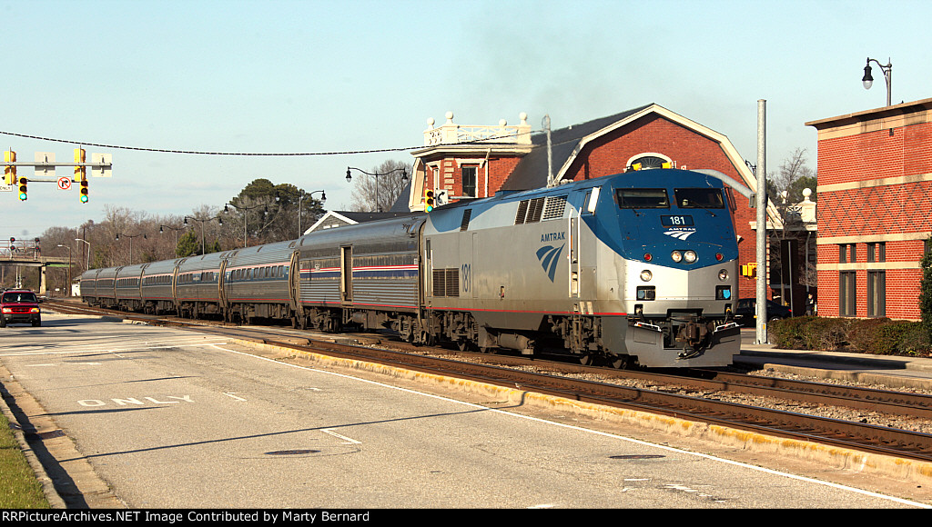 AMTK 181 with the Southbound Palmetto